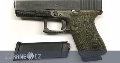 GLOCK 19 komisní - ZBRANĚ.cz
